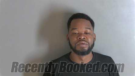 Recent Booking / Mugshot for KENNETH BENTON CADE in Macomb County, Michigan