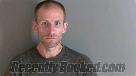 Recent Booking / Mugshot for KENNETH RAY SMITH in Macomb County, Michigan