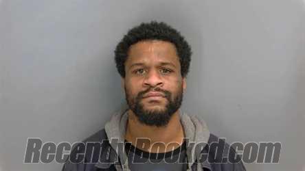 Recent Booking / Mugshot for LADON CARLOS COLE in Macomb County, Michigan