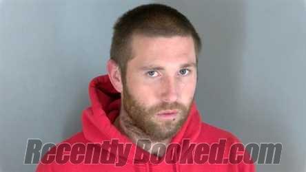 Recent Booking / Mugshot for NATHAN DANIEL POUNDERS in Macomb County ...