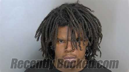 Recent Booking / Mugshot for QUARDELL DEANDRE WILLIAMS in Macomb County, Michigan