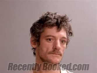 Recent Booking / Mugshot for JEREMY SCOTT WEILAND in Marquette County ...