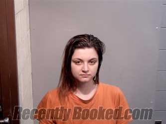 Recent Booking / Mugshot for ALAYNA ANN ROWE in Marquette County, Michigan