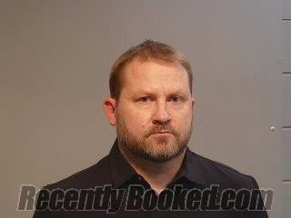 Recent Booking / Mugshot for ERIC SHAUN KERANEN in Marquette County ...