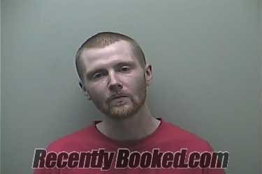 Recent Booking / Mugshot for AARON ROBERT BANKS in Midland County, Michigan