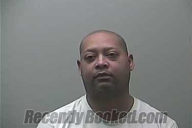 Recent Booking / Mugshot for DERRICK HAYES GLOVER in Midland County ...