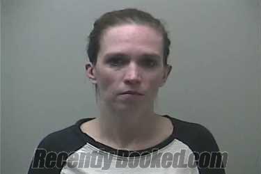 Recent Booking / Mugshot for VERONICA LYNN MACKINNON in Midland County ...