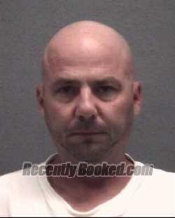 Recent Booking / Mugshot for CASEY LEE WEATHERS in Muskegon County ...