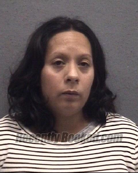 Recent Booking / Mugshot for JESSICA REYES in Muskegon County, Michigan