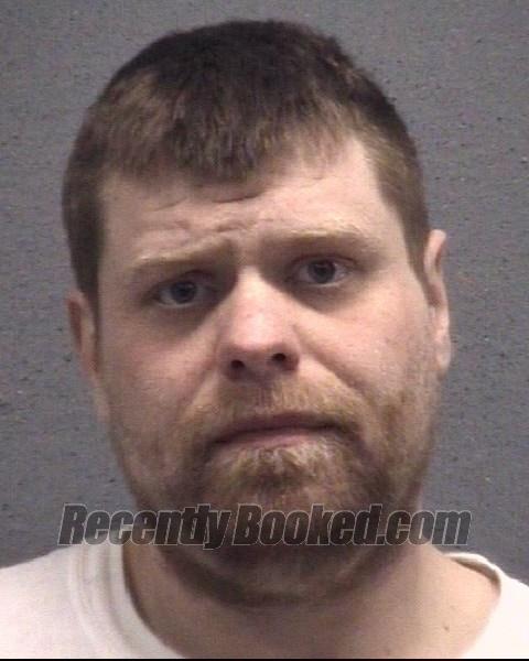 Recent Booking / Mugshot for ROBERT HAMMOND in Muskegon County, Michigan