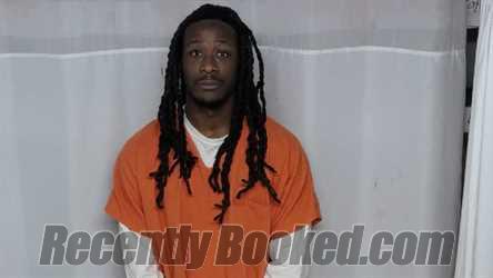 Recent Booking / Mugshot for DEONTEA ZEQUAN RAY in Richmond County, North Carolina