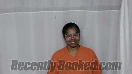 Recent Booking / Mugshot for EUNICE RICHELLE ROBINSON in Richmond ...
