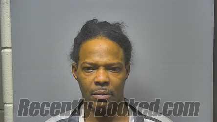 Recent Booking / Mugshot for DERRICK EARL TAYLOR in Saginaw County ...