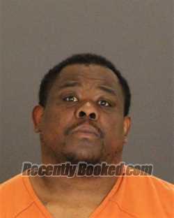 Recent Booking / Mugshot for DEVONTAE TERRELL MILLER in St Clair County ...