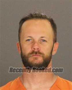 Recent Booking / Mugshot for JUSTIN ROBERT QUADE in St Clair County ...