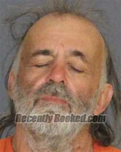 Recent Booking / Mugshot for SCOTT LESLIE MCBEAN in St Clair County ...