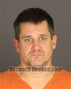 Recent Booking / Mugshot for ROBERT JASON SEXTON in St Clair County ...