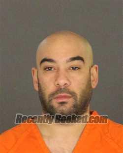 Recent Booking / Mugshot for SHAWN FREDERICK MOORE in St Clair County ...