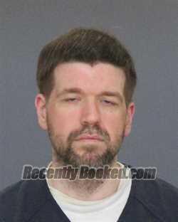 Recent Booking / Mugshot for MATTHEW GERARD LEWINSKI in St Clair County ...