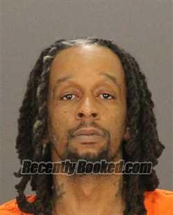 Recent Booking / Mugshot for TERRELL DEPRIEST WALKER in St Clair County ...