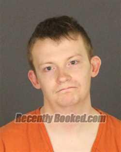 Recent Booking / Mugshot for TRAVIS STUART GRUBB in St Clair County ...