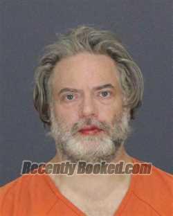 Recent Booking / Mugshot for JEREMY WAYNE HINTON in St Clair County ...