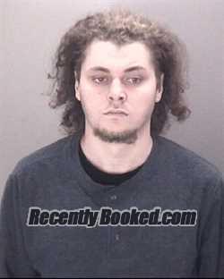 Recent Booking / Mugshot for CALEB DEWAYNE LOCKLEAR in Robeson County ...