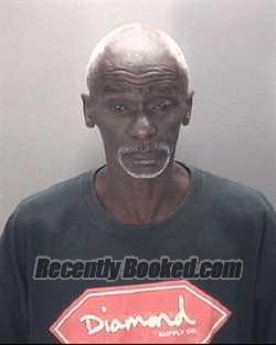 Recent Booking / Mugshot for FREDDIE ALPHONSO WALKER in Robeson County ...