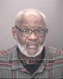 Recent Booking / Mugshot for JAMES THOMAS MCCORMICK in Robeson County ...