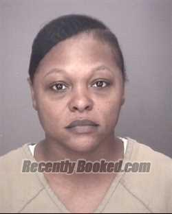 Recent Booking / Mugshot for ANESHA STEPHENS in Robeson County, North ...
