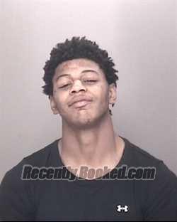 Recent Booking / Mugshot for QUINCY MONROE GRAHAM in Robeson County ...