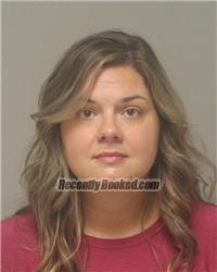 Recent Booking / Mugshot for LAURA ELIZABETH MILLER in Anoka County ...
