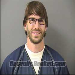 Recent Booking / Mugshot for CORY ANYTHONY KLINGELHOETS in Benton ...