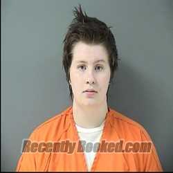 Recent Booking / Mugshot for LEAH GRACE DANIELSON in Benton County ...