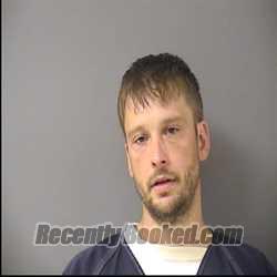 Recent Booking / Mugshot for JOSHUA AARON FREESE in Benton County ...