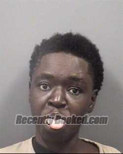 Recent Booking / Mugshot for CHARIOT SHEVETTE SMYRE in Rowan County ...