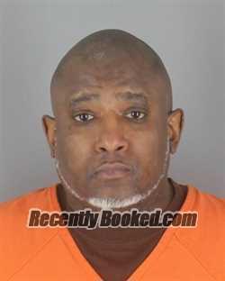 Recent Booking / Mugshot for JAMAR MAURICE CLAVON in Hennepin County ...