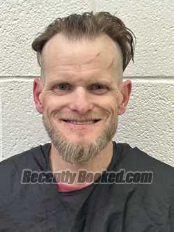 Recent Booking / Mugshot for STUART WAYNE REYNOLDS in Rutherford County ...