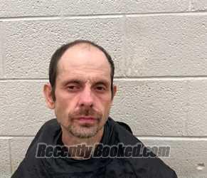 Recent Booking / Mugshot for ROBERT ELVIS RUPPE in Rutherford County ...