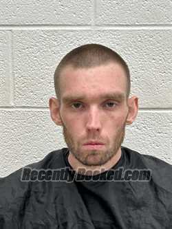 Recent Booking / Mugshot for JONATHAN TYLER WEAST in Rutherford County ...