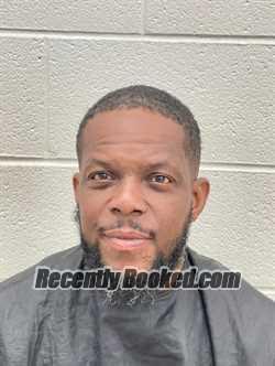 Recent Booking / Mugshot for DERRICK DANELLE WILLIS in Rutherford ...
