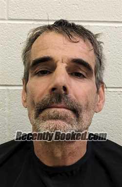 Recent Booking / Mugshot for WILLIAM KENNETH THOMAS in Rutherford ...