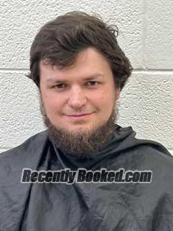 Recent Booking / Mugshot for AUSTIN LYNN GATTIS in Rutherford County ...