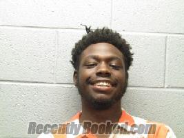 Recent Booking / Mugshot for TARAN DEVON HARRIS in Scotland County ...