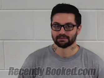Recent Booking / Mugshot for DANIEL LANDON MCCORMICK in Surry County ...