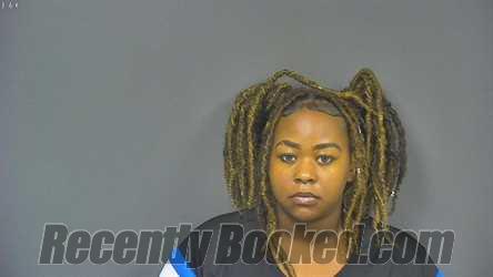 Recent Booking / Mugshot for KEYONNA MONIQUE DAWKINS in DeSoto County ...