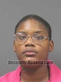 Recent Booking / Mugshot for RAMIRROR MARISHA MCDOWELL in DeSoto County ...