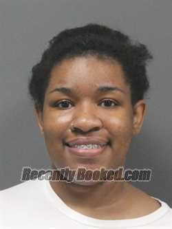 Recent Booking / Mugshot for SHANYLA SHERRELL JOHNSON in DeSoto County ...