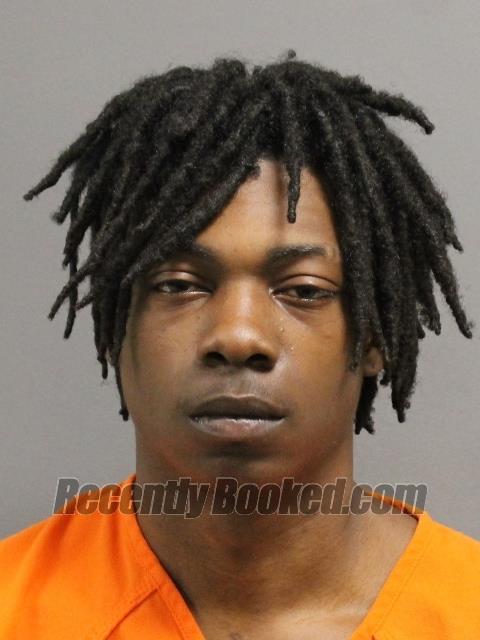 Recent Booking / Mugshot for Galen Terrell-Lashaun Cochran in Forrest ...