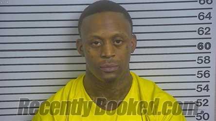 Recent Booking / Mugshot for Jerricus Jamal Hawthorne in Forrest County ...